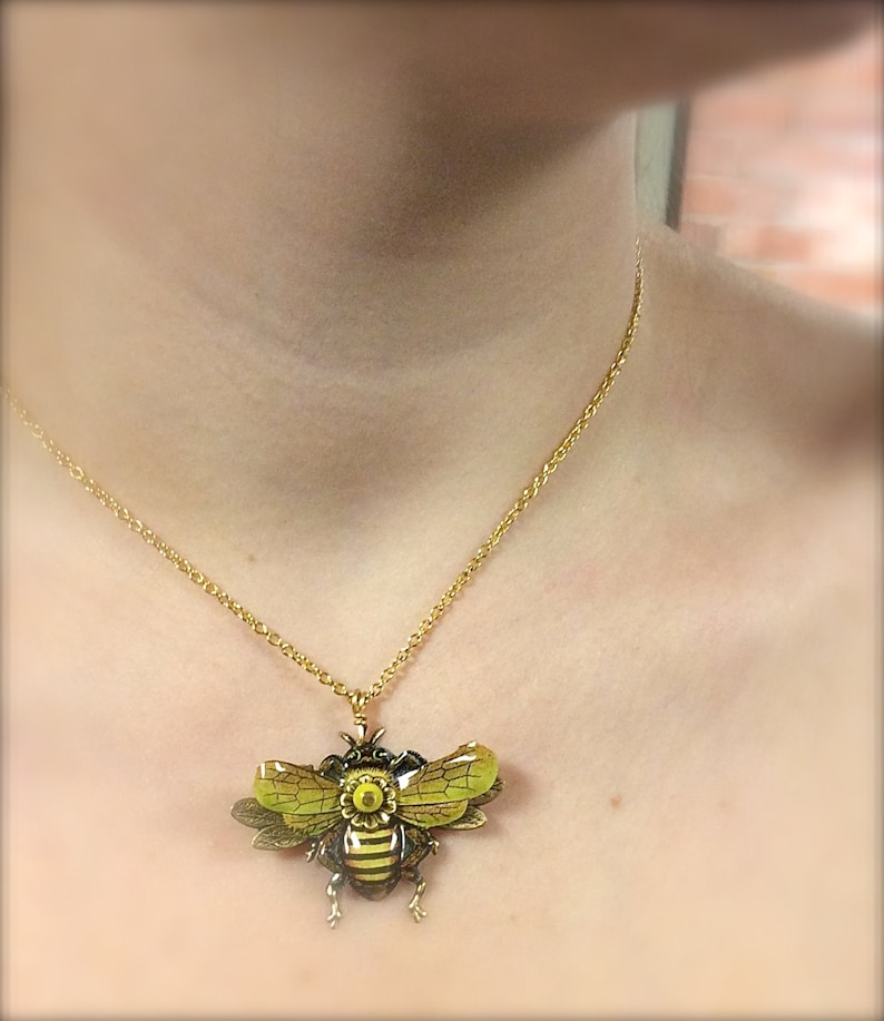 Bee Necklace Bee Jewelry Honey Bee Necklace Bumble Bee Bee | Etsy