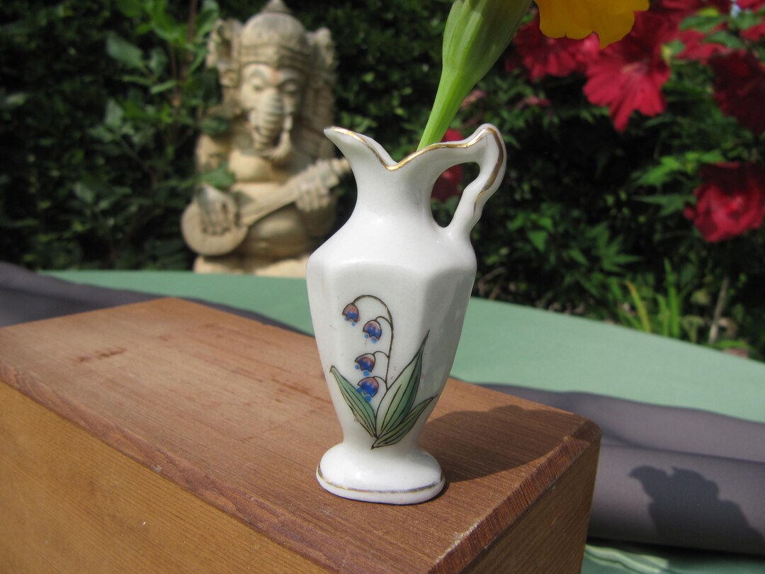 PITCHER PICO JAPAN,2 Inch Ceramic Pitcher With Gold Trim Floral Made in ...