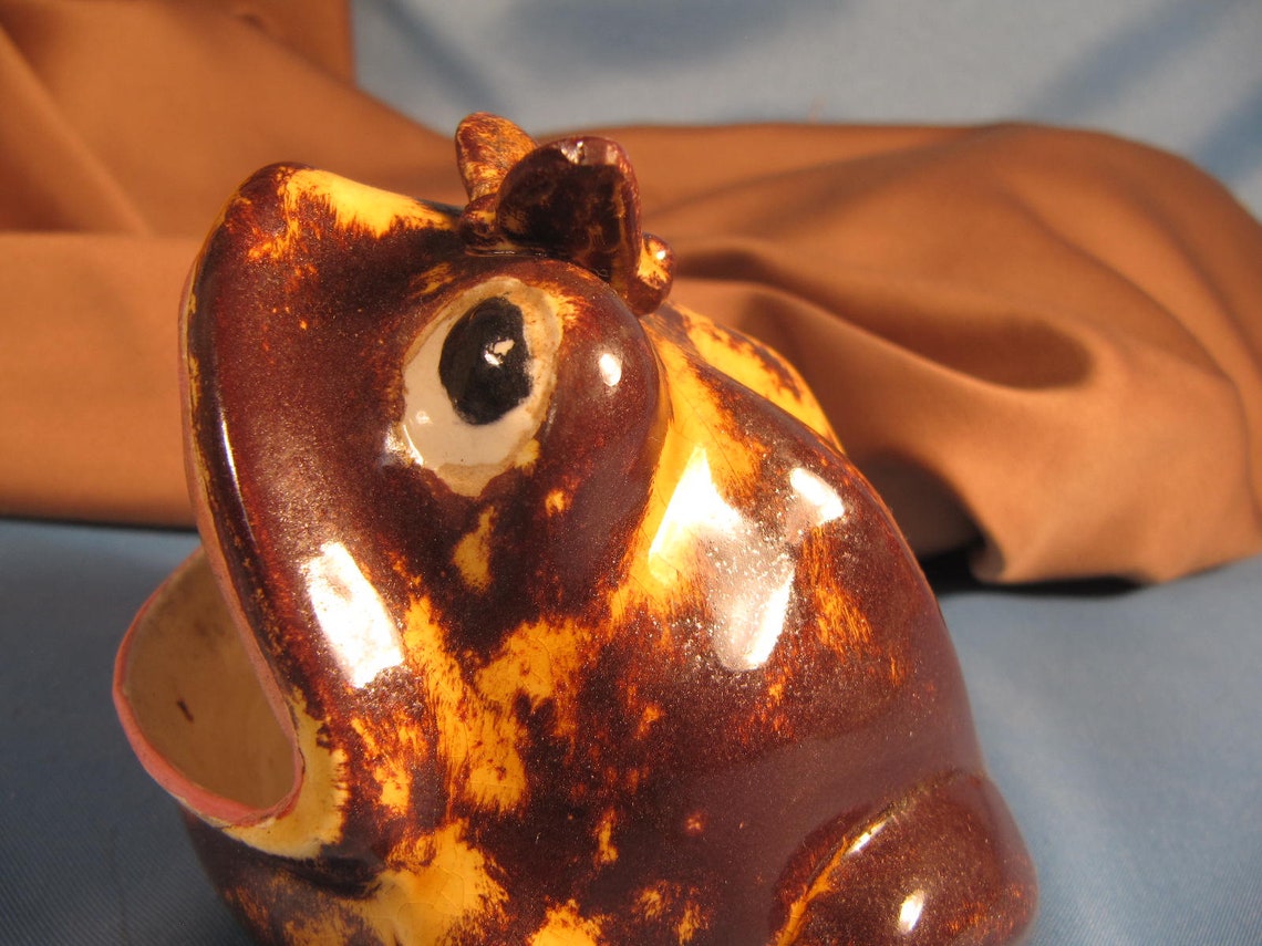 CERAMIC FROG With BUTTERFLY Dish Pottery Frog 3 Inch Statue | Etsy