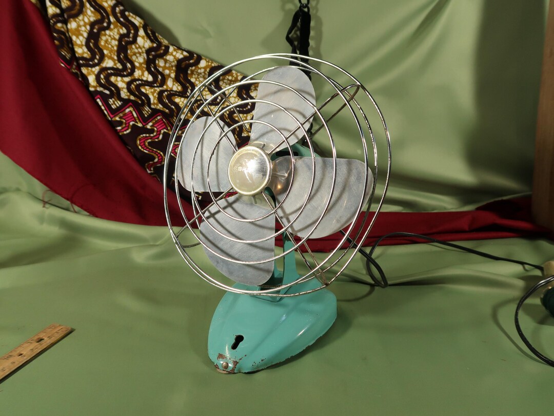 ESKIMO ELECTRIC FAN, Table Top 1950 Electric Fan, Four Blade Antique ...