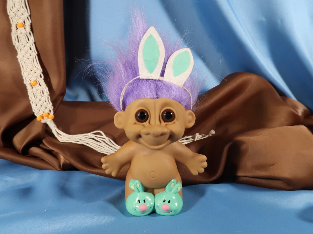 EASTER TROLL DOLL, Authentic Russ Troll With Purple Hair 6 Inches Tall ...
