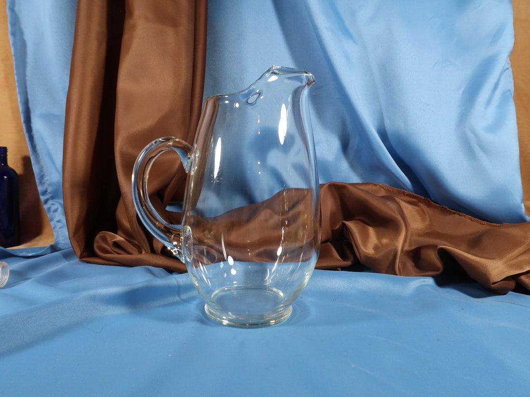 MID CENTURY GLASS Pitcher, Mid Century Modern Design Cut Glass Sleek ...