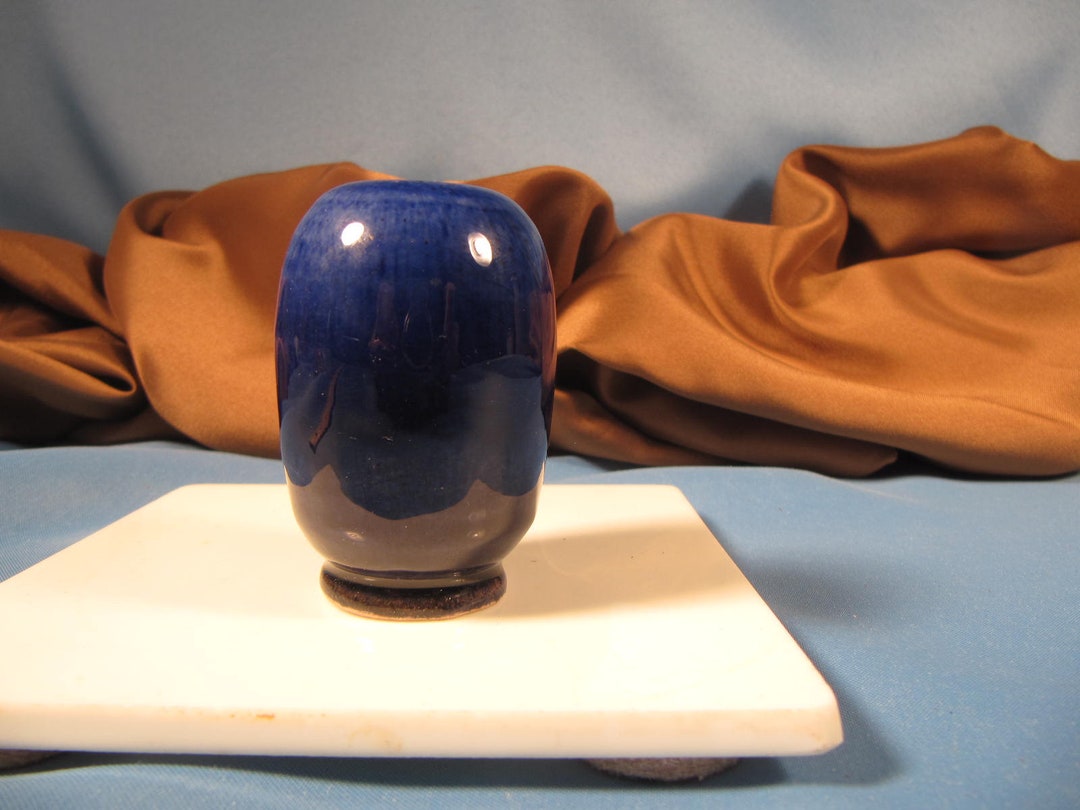 Schweizer Heimatwerk Miniature Vase: Small Blue Swiss Pottery - Etsy