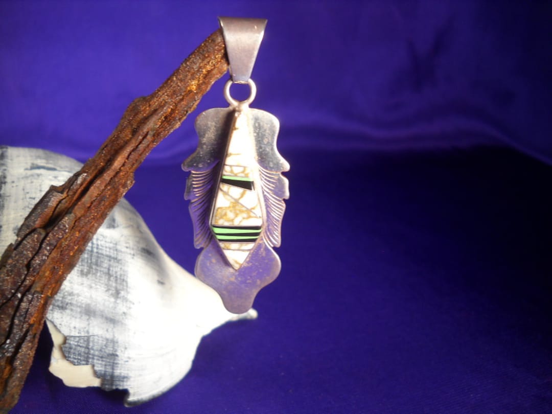 NATIVE AMERICAN PENDANT, Hopi Silver Feather Pendant of Howlite, Jet ...