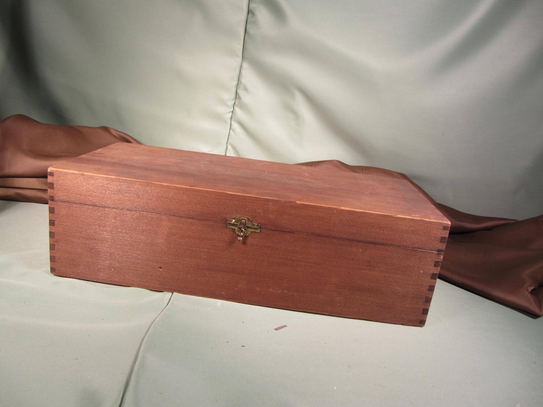 LARGE ANTIQUE BOX, Commemorative Trappers Box, 15 Inch Wide Historical ...