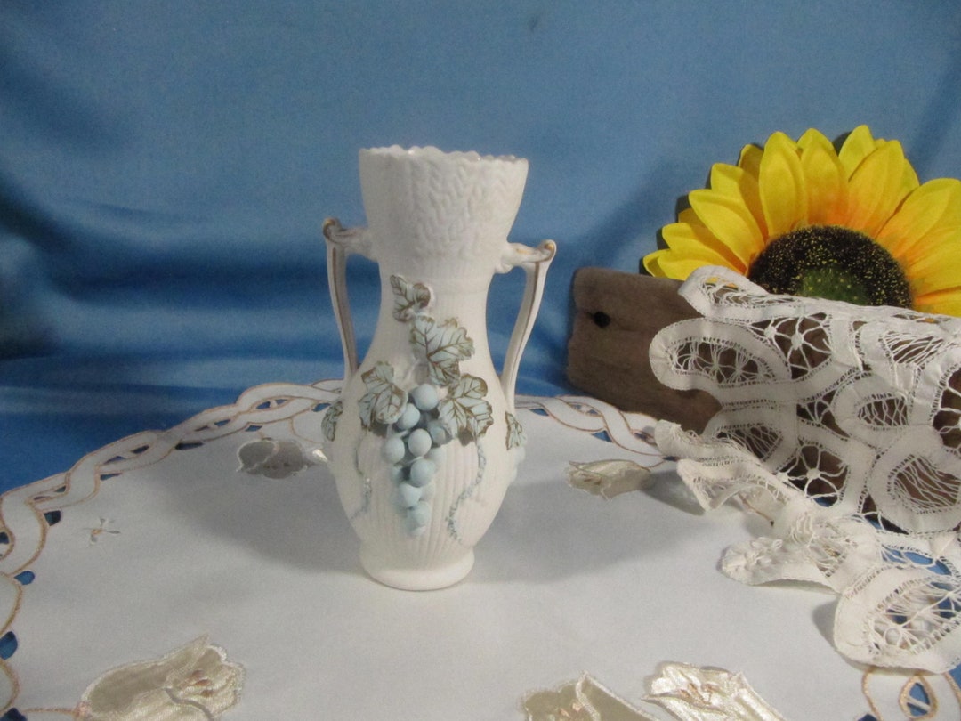 LEFTON FINE CHINA Bud Vase, Made in Japan by Lefton, Ceramic 3 Inch ...