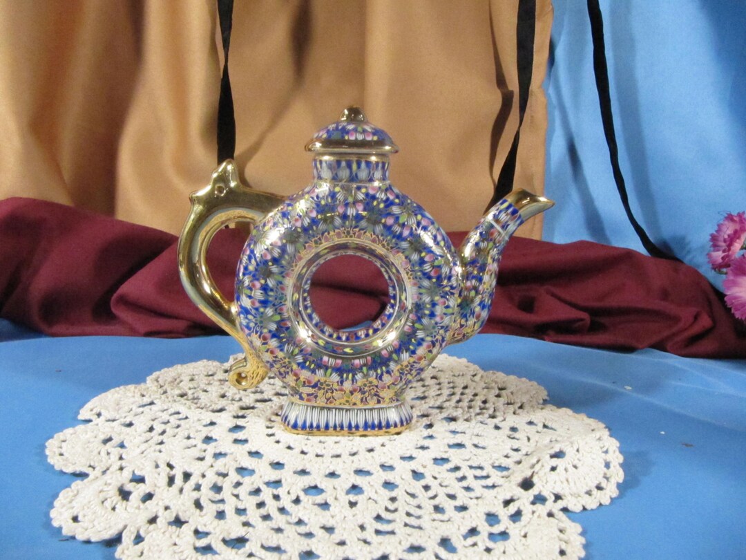 DONUT TEA POT, Thailand Made Chinese Donut Shape Canton Ceramic Blue ...