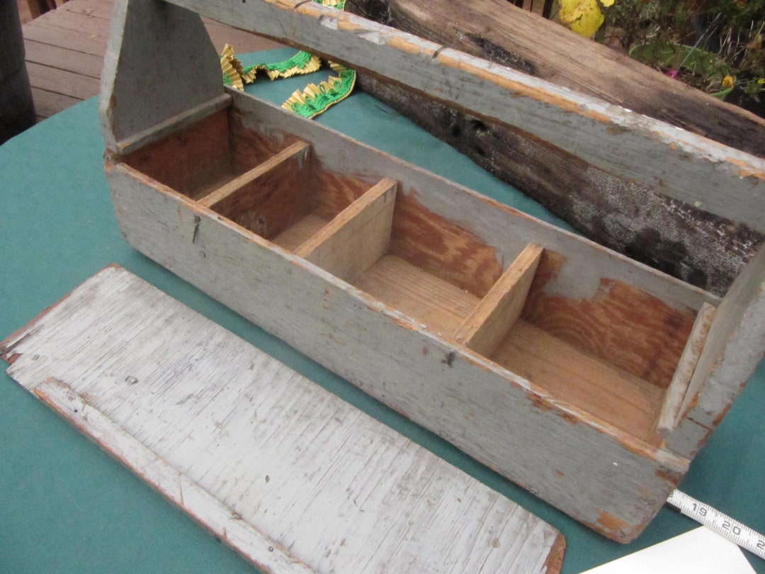 Vintage Wood Old Box With Lid, Vintage Tool Case, Rustic Old Box ...