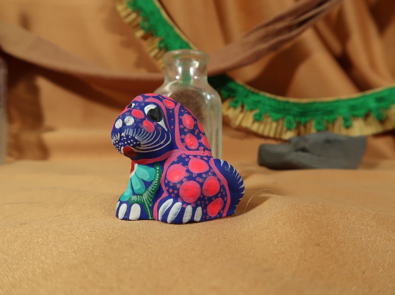 MINIATURE BEAGLE Mexican,mini Beagle Made of Ceramic,miniature Figurine ...