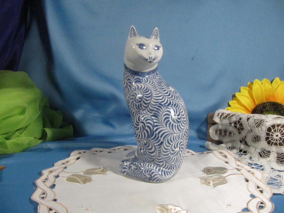 LARGE BLUE & WHITE Cat, Ceramic Blue and White Russian Pottery Cat,blue ...