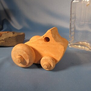 MINIATURE WOOD FROG, Collectible Frog, Small Wood Frog on Wheels, Frog ...