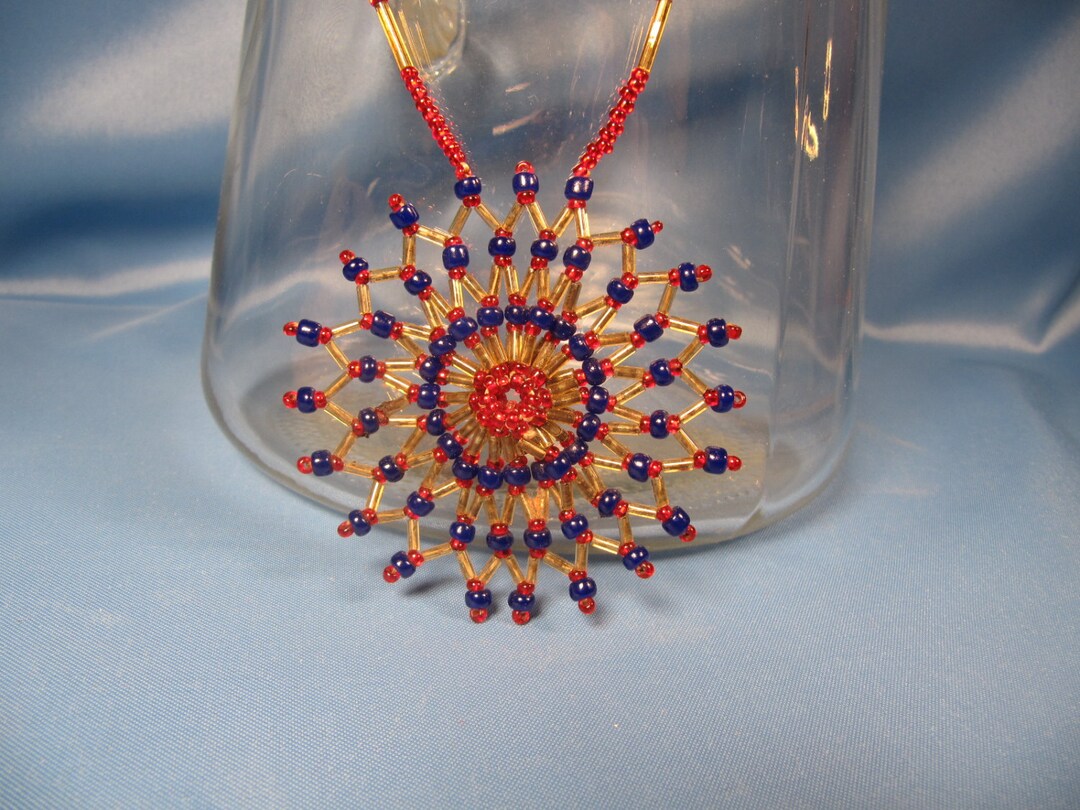 VINTAGE BEAED STAR Pendant, Vintage Star of Beads, Beadwork of Shield ...