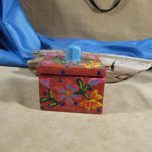 MEXICAN FOLK ART, Miniature Mexican Trinket Box, Handmade Mexican ...