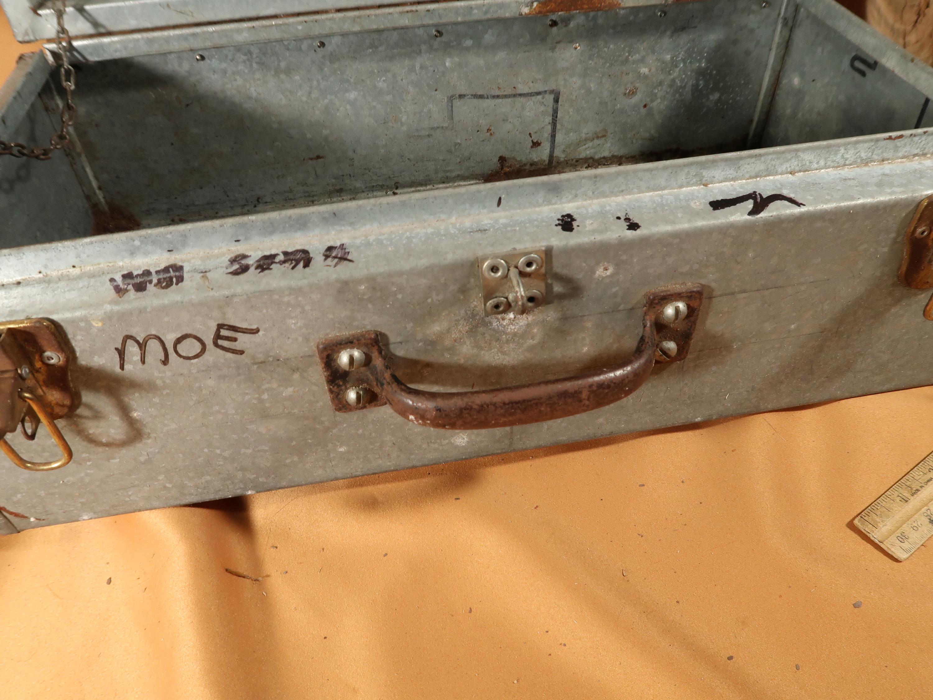 FOLK ART METAL Tool Boxvintage Metal Tool Box With Lid, Antique Metal ...