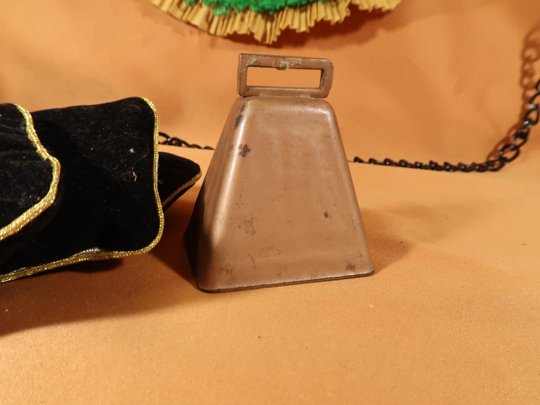 Vintage Cow Bell, Antique Cow Bell, Farmhouse Decor, Rustic Cow Bell ...