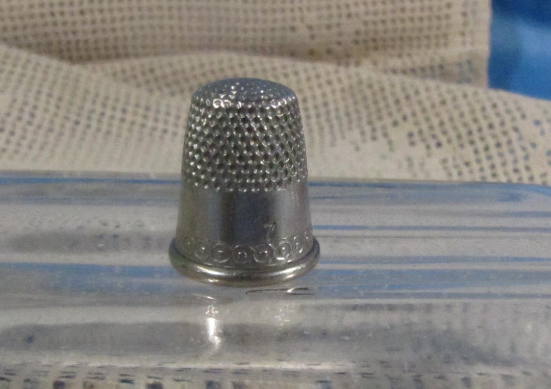 ANTIQUE THIMBLE SEVEN Number 7 Size Thimble Silver Vintage - Etsy