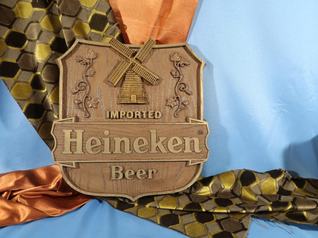HEINEKEN BAR SIGN, Heineken Brown 1983 Plastic Heineken Man Cave Bar ...