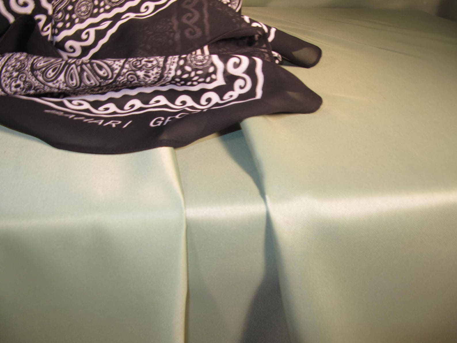 VINTAGE LADIES BAHARI Black Scarf With Cloth Drawstring | Etsy