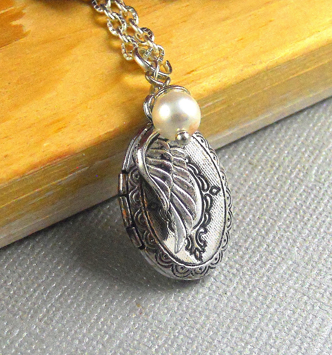 Small Oval Silver Wing Locket, Locket, Locket Necklace, Locket Jewelry ...