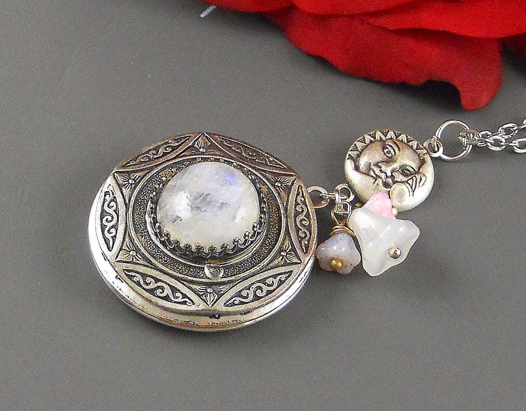 Moonstone,opal,locket,antique Silver, Moon, Locket,silver Locket ...
