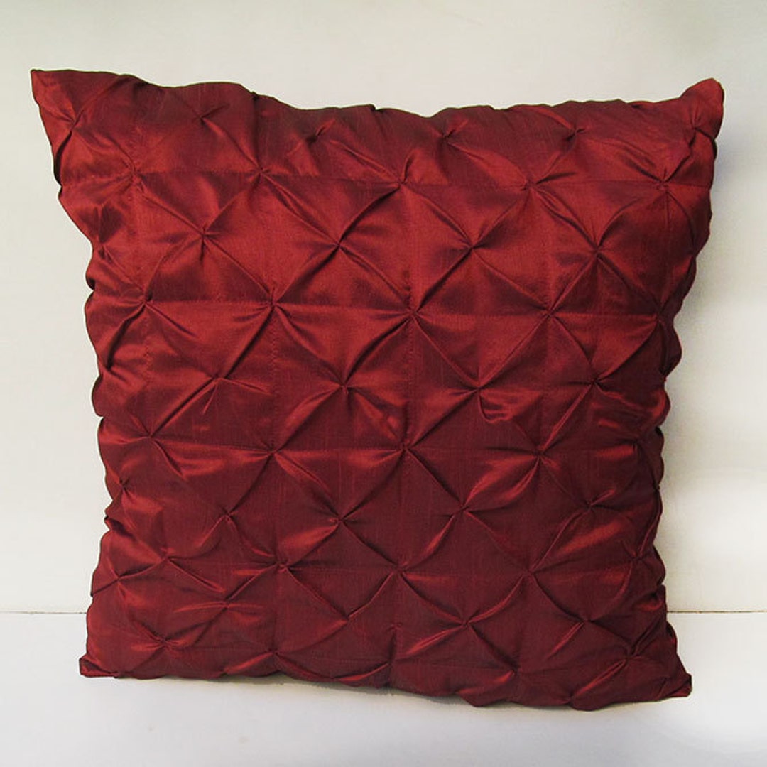 Dark Red Pintuck Pillows, Decorative Ruched Pintuk Pillows. Luxury Silk ...