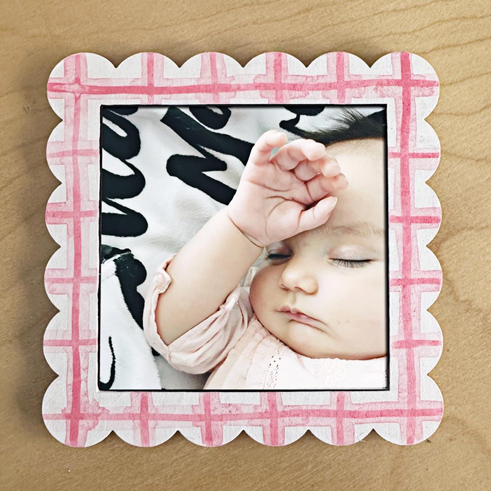 4x4 Scalloped Display - Etsy