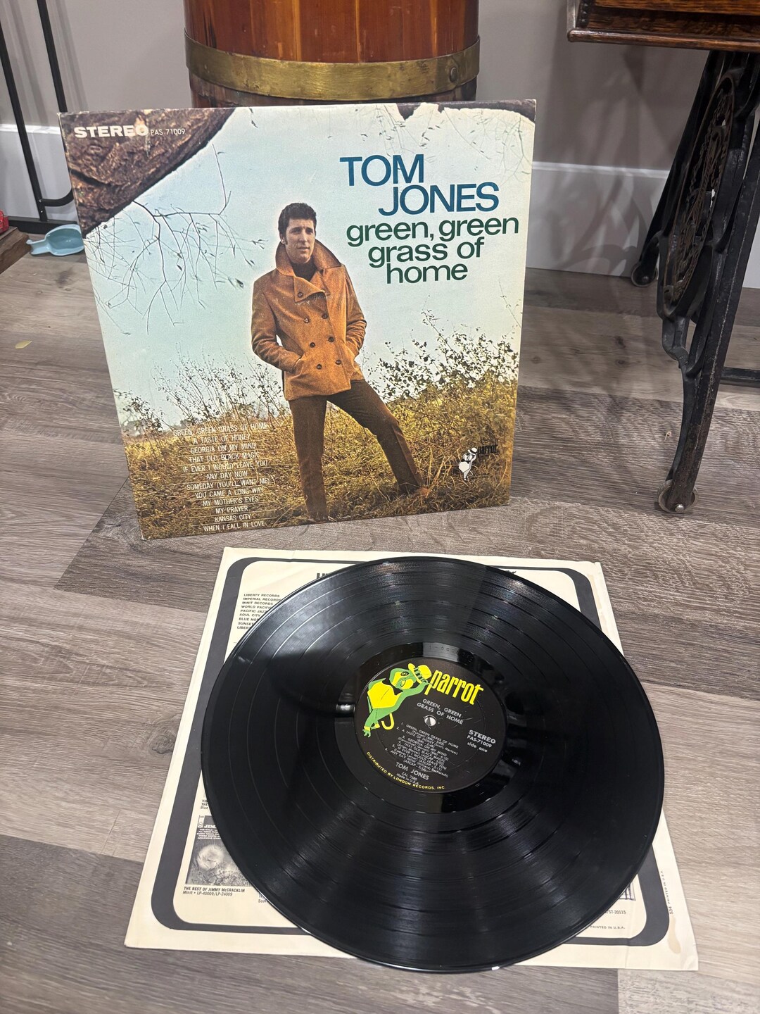 Tom Jones – “green, Green Grass of Home” | Vintage Vinyl LP | Parrot ...