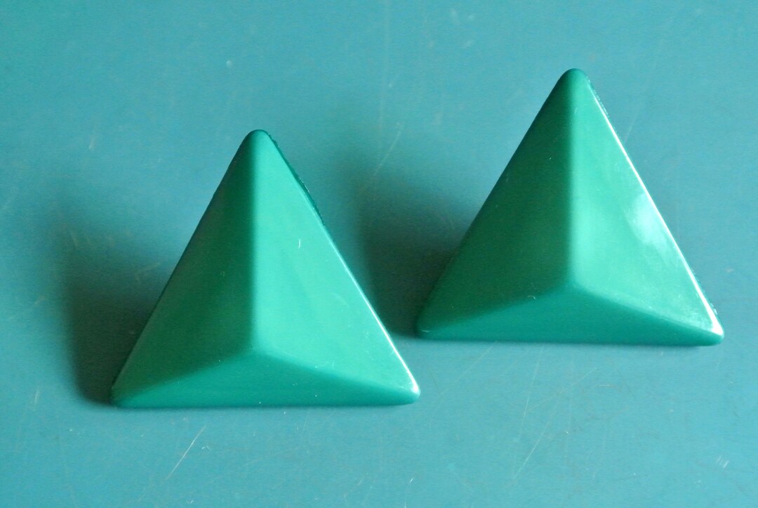 Vintage 1980s Green Triangular Plastic Buttons - Lot of 4 - Etsy