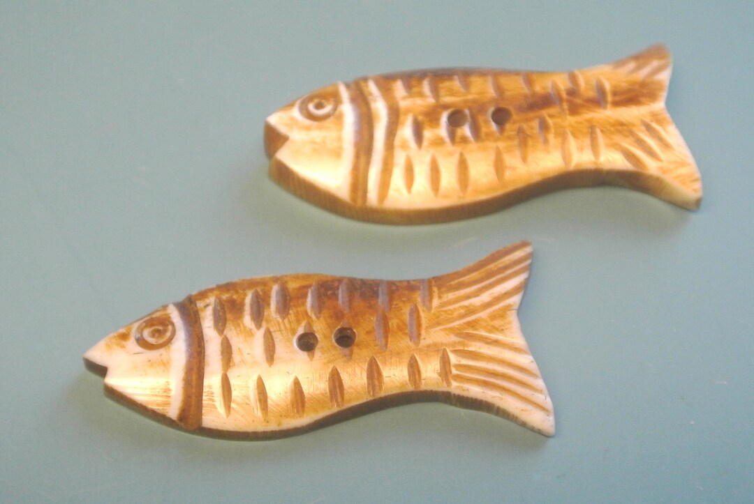 Vintage Bone Fish Buttons, Hand-carved 1950s Sewing Craft Supplies - Etsy