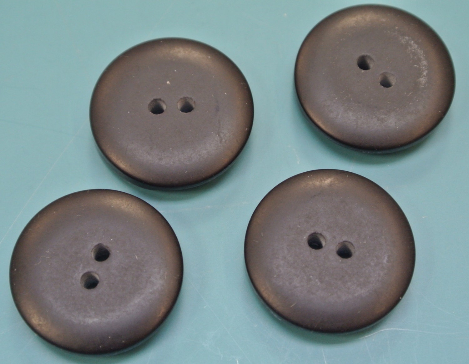 Lot of 4 vintage 1970s unused marbled dark blue round plastic | Etsy