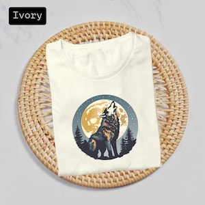 Comfort Colors® Wolf Howling Wolves Lovers Tee Vintage Unisex Oversized ...