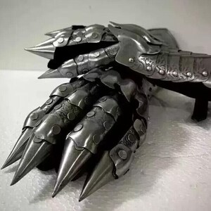 Medieval Metal Gothic Knight Style Gauntlets Functional Armor Gloves - Etsy