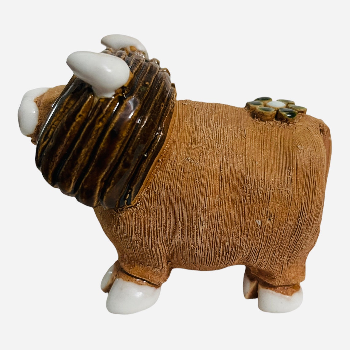 Artesanía Rinconada Yak With Green Flower Figurine-made in - Etsy