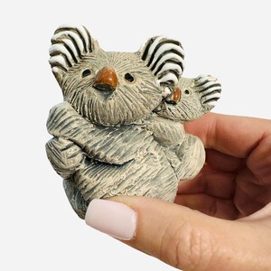Artesanía Rinconada Koala and Baby Figurine Uruguay Animal Figurines ...