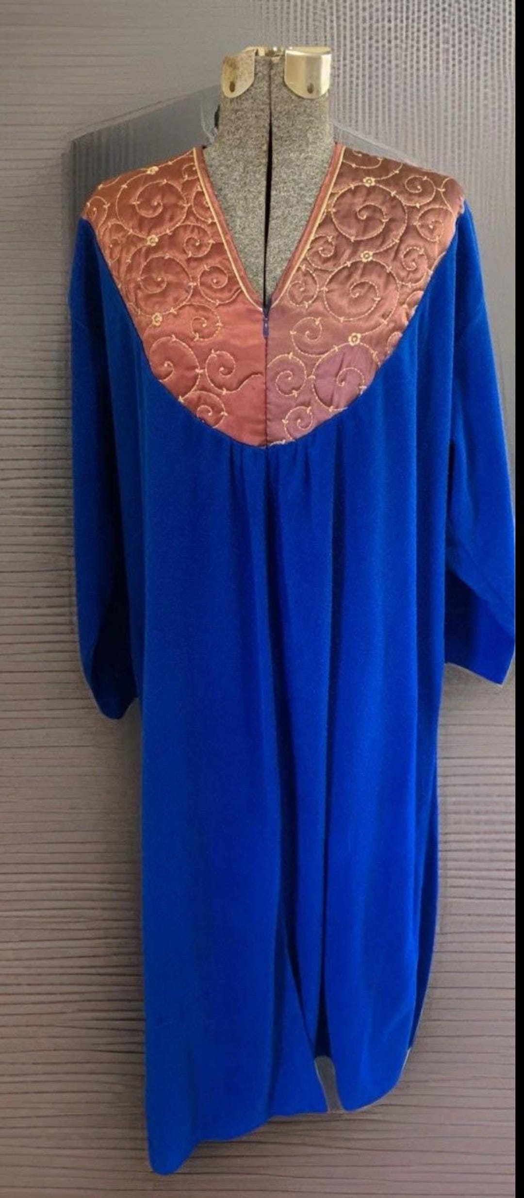 Vintage Velour Nightgown Royal Blue Purple Quilted V-neck Size Missy ...