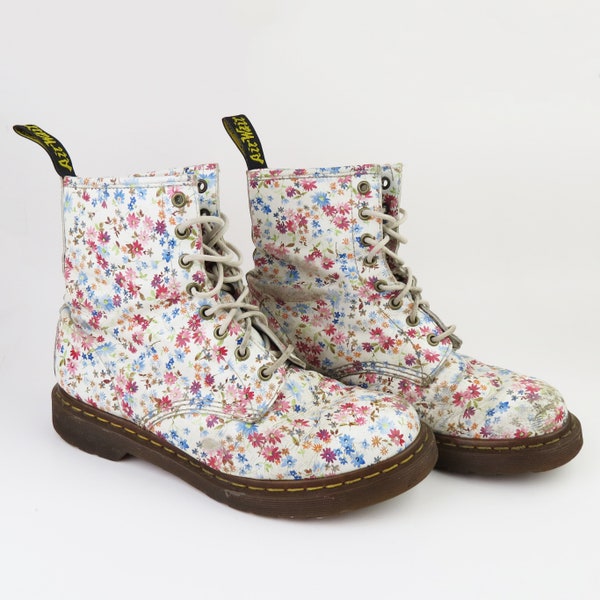 Floral Dr Martens - Etsy