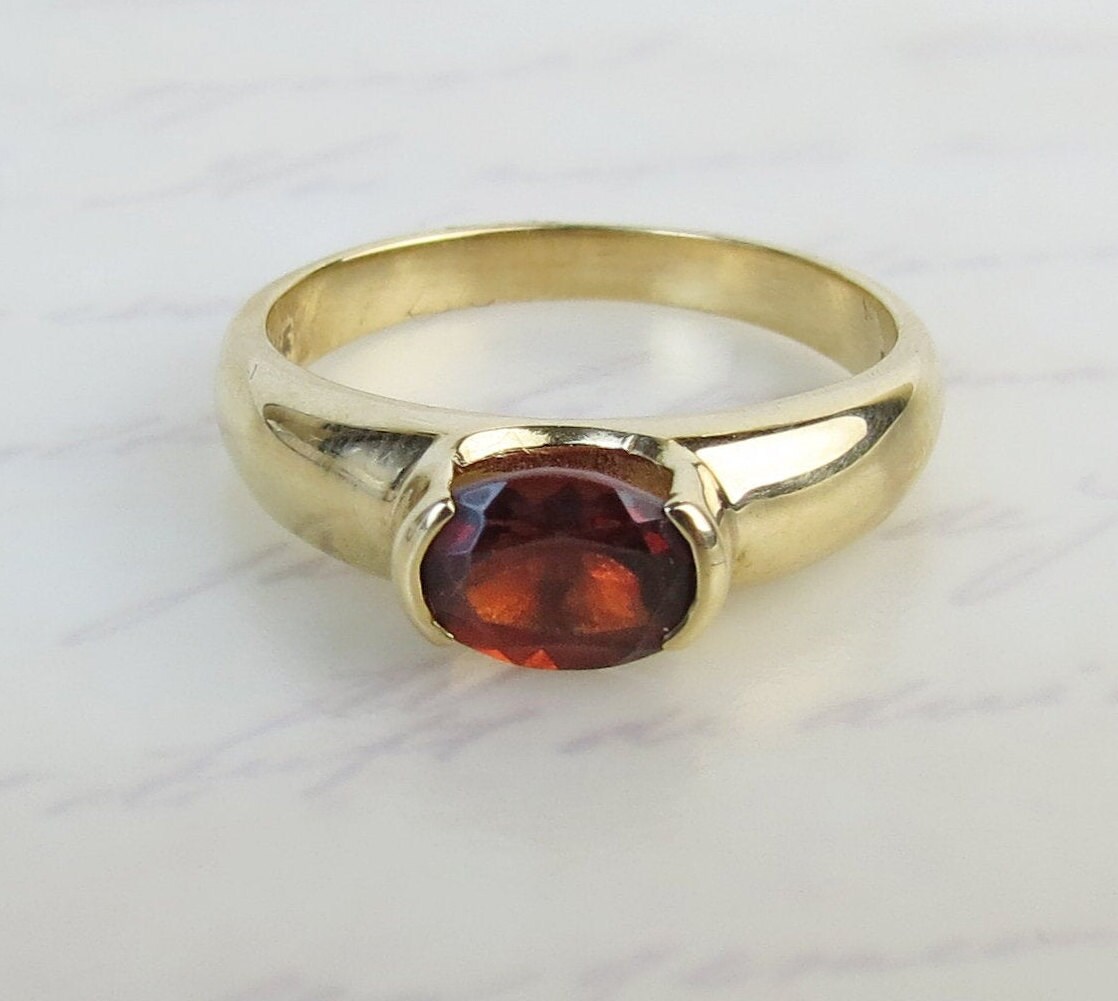 Vintage 14k Gold Garnet Gemstone Solitaire Band Ring Signed | Etsy