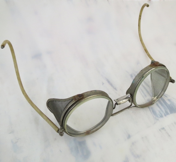 Antique 1920s Steampunk Safety goggles with mesh guar… - Gem