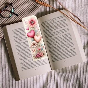 Heart Floral Bookmarks | Pastel Valentine Printable Set (PDF + PNG) - Etsy