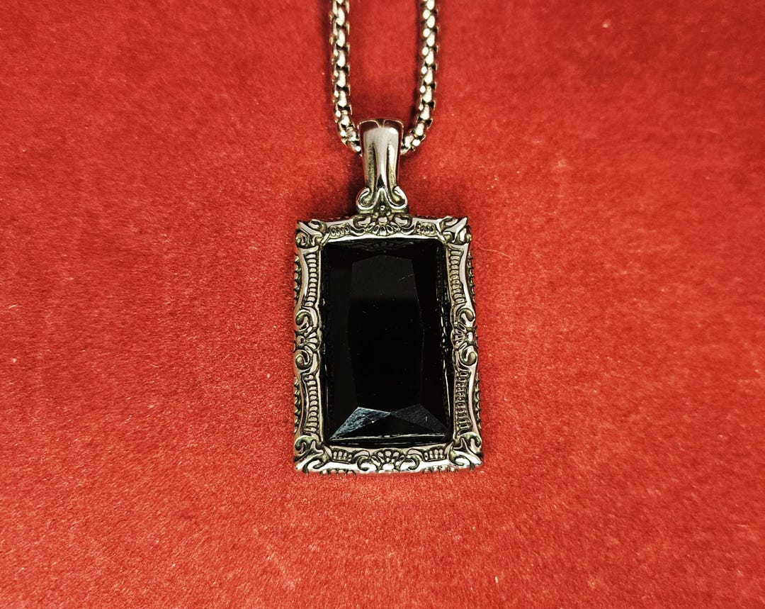 Black Mirror Spirit Portal Amulet for Summoning and Bonding With Other ...