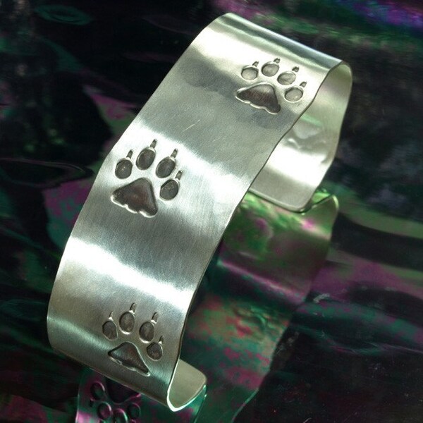 Animal Tracking Bracelet - Etsy