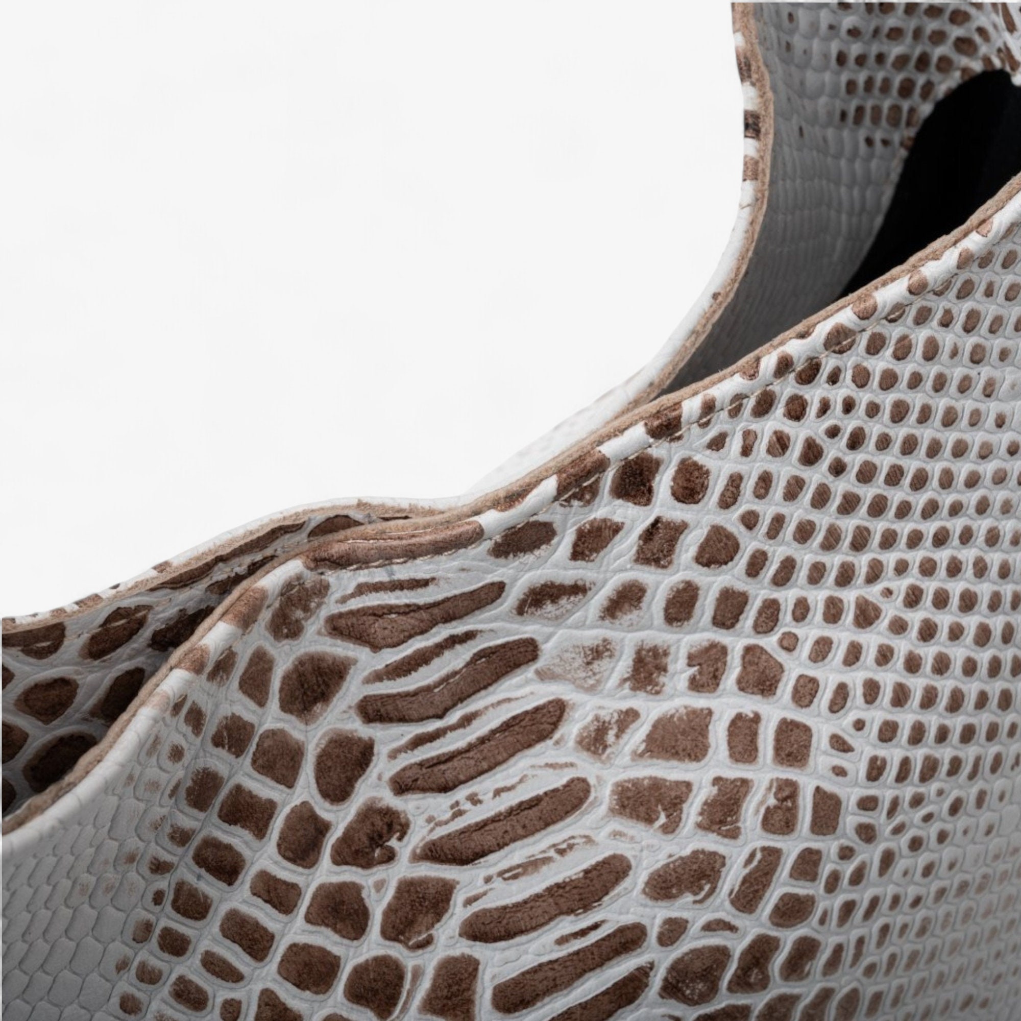 White Leather Handbag With Bone-style Plastic Handle - Luxury and ...
