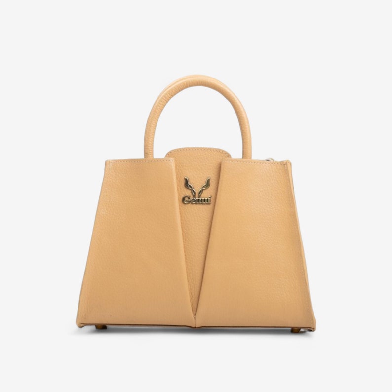 Powder V-shaped Leather Handbag - Sophistication and Delicate ...