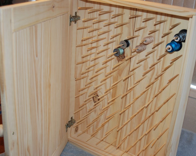 Thread Spool Rack 24013 - Enclosed Cabinet With 128 Long Pegs - Sewing ...