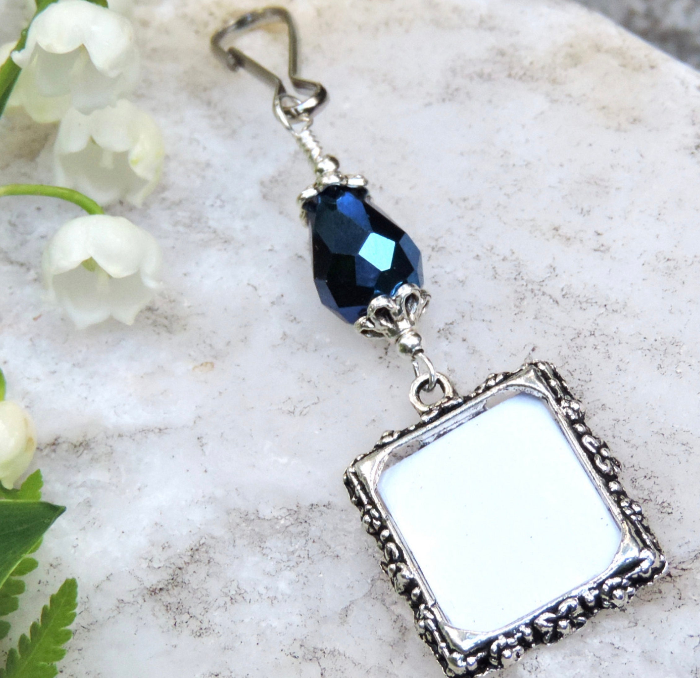 Wedding Bouquet Photo Charm With Small Picture Frame and Red - Etsy UK