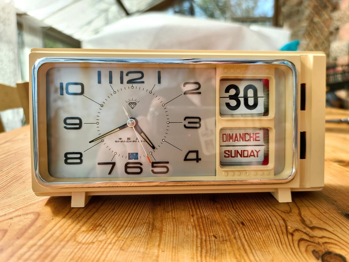 Vintage Diamond Alarm Clock – 1960s/70s – Made in Shanghai - Etsy