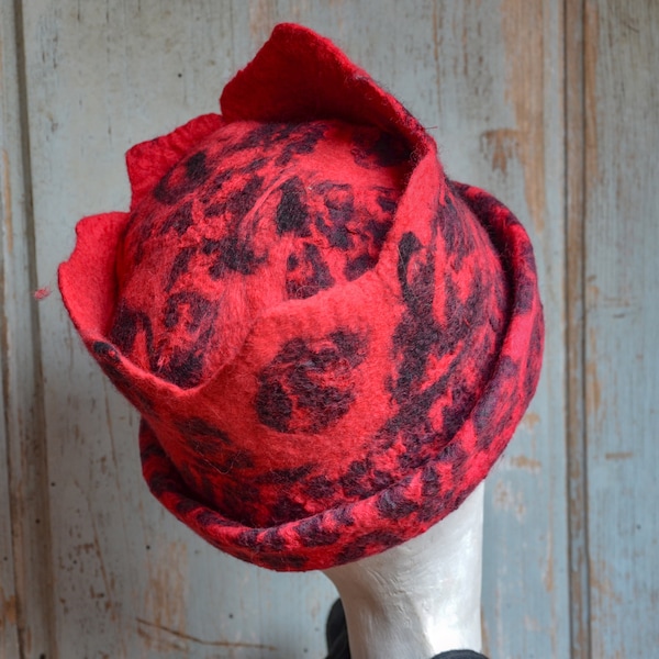 Red Felt Hat - Etsy