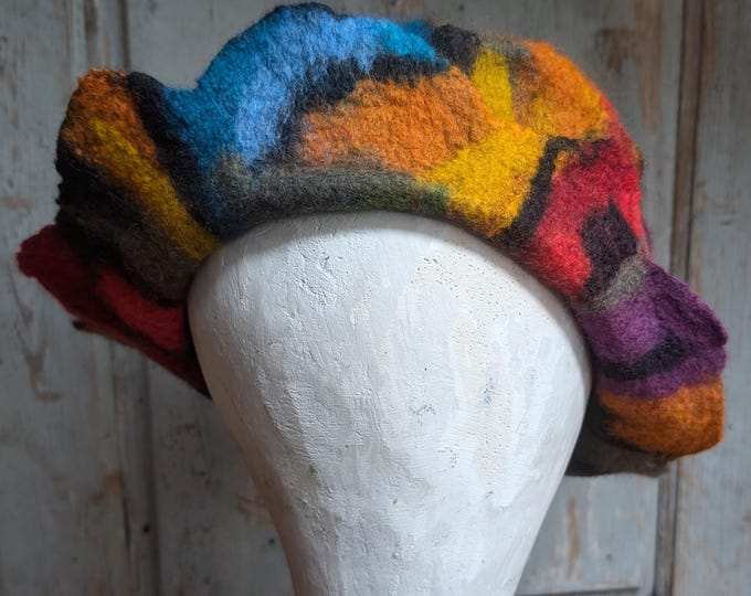 Handmade Wool Beret – Colorful Abstract Felt Hat – Unique Artist Beret ...