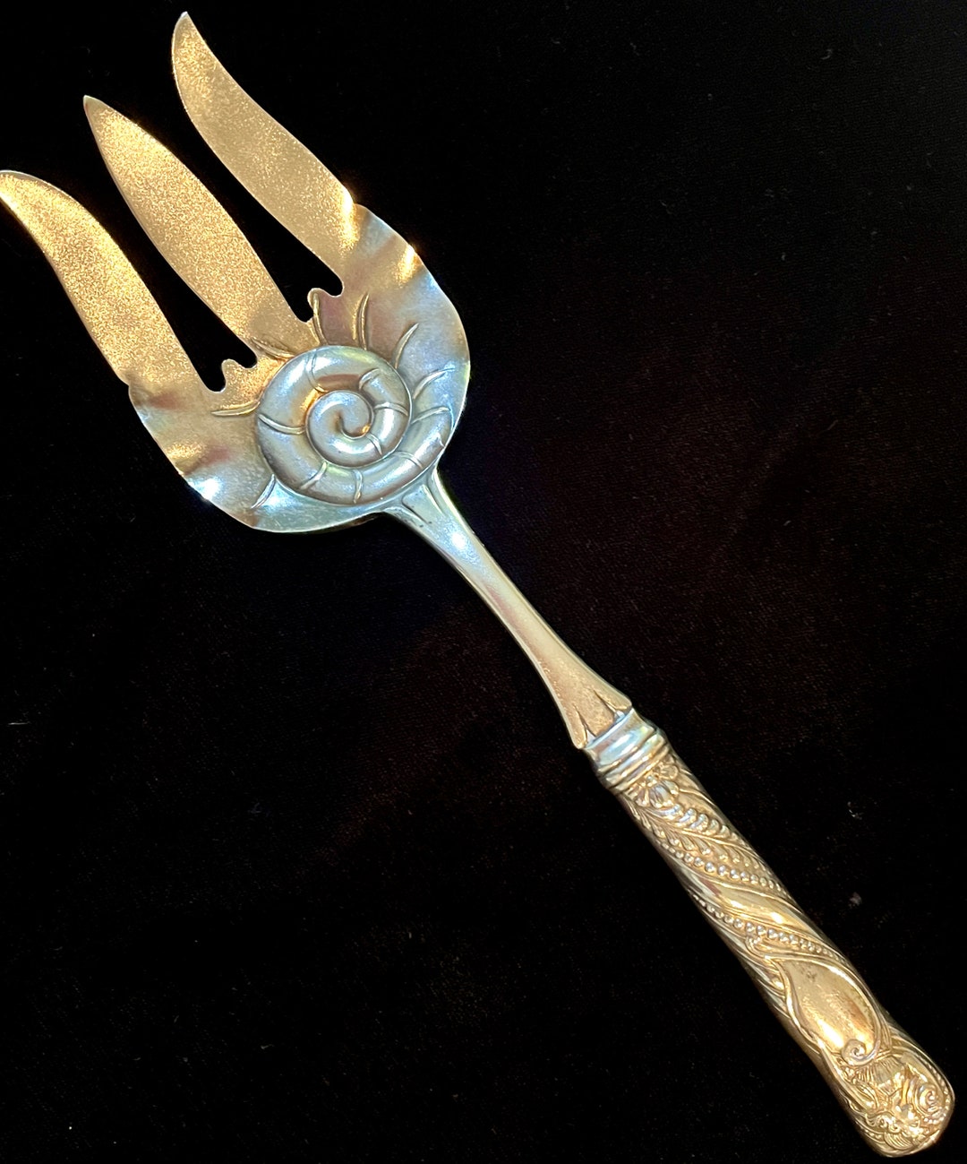 Antique 10 FISH SERVING FORK, Siren Pattern, 1847 Rogers Bros. Silver ...