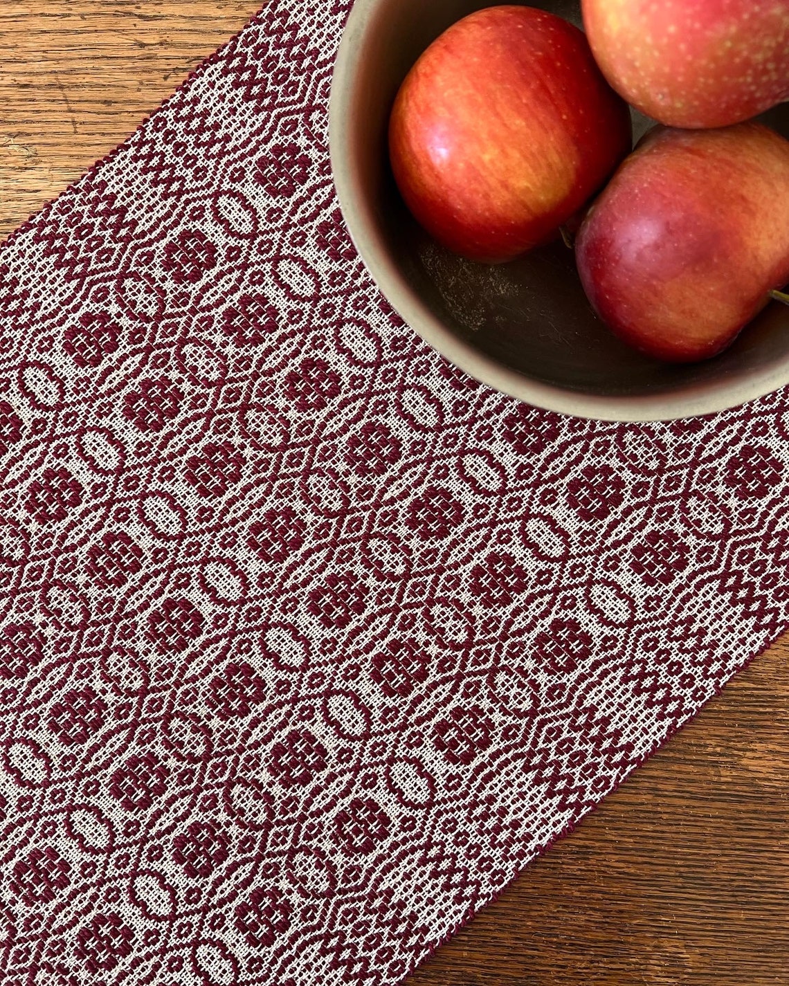 Chariot Wheel Overshot Table Runner Weaving PATTERN. PDF - Etsy